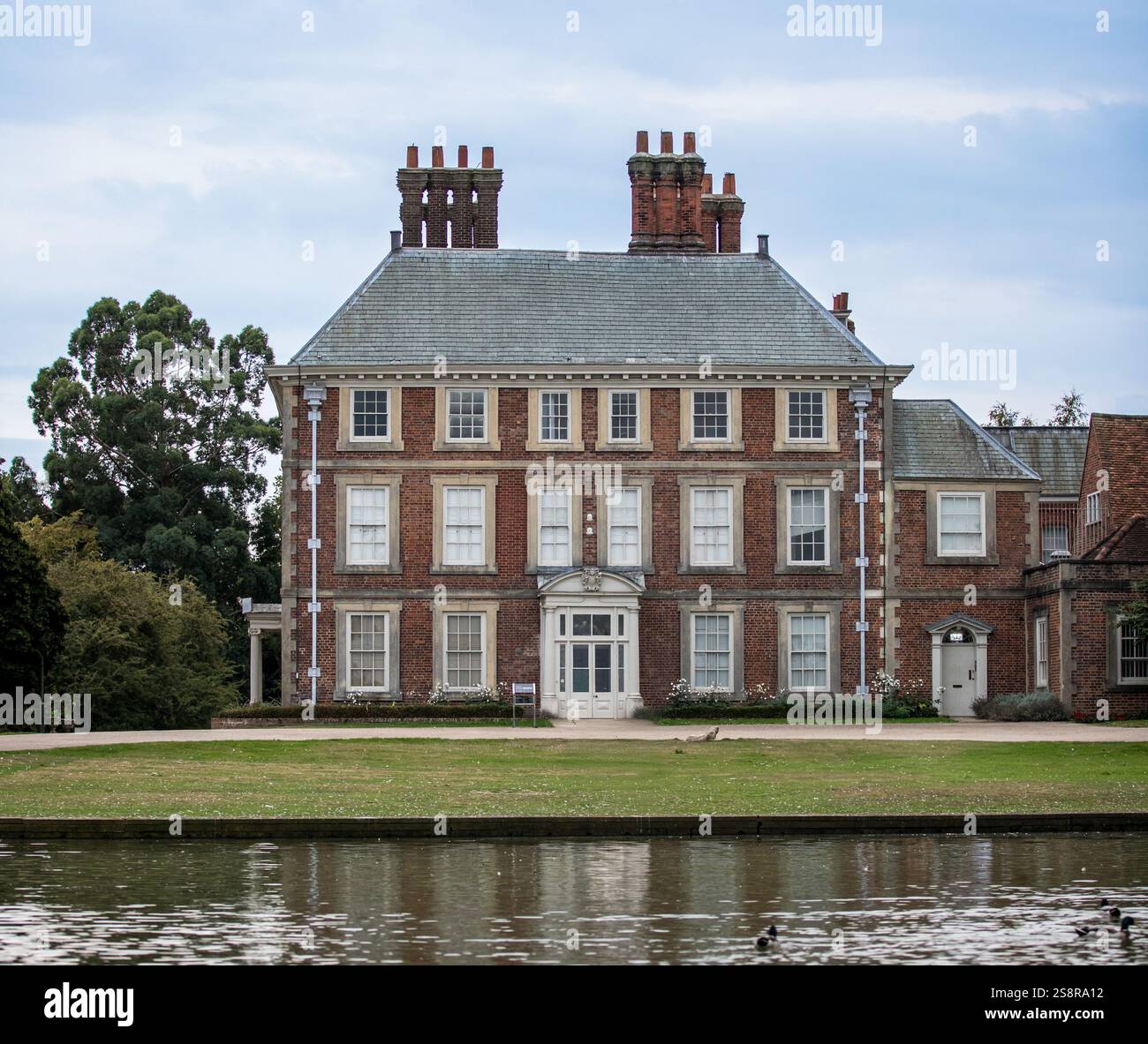 Forty hall wedding venue hi-res stock photography and images - Alamy
