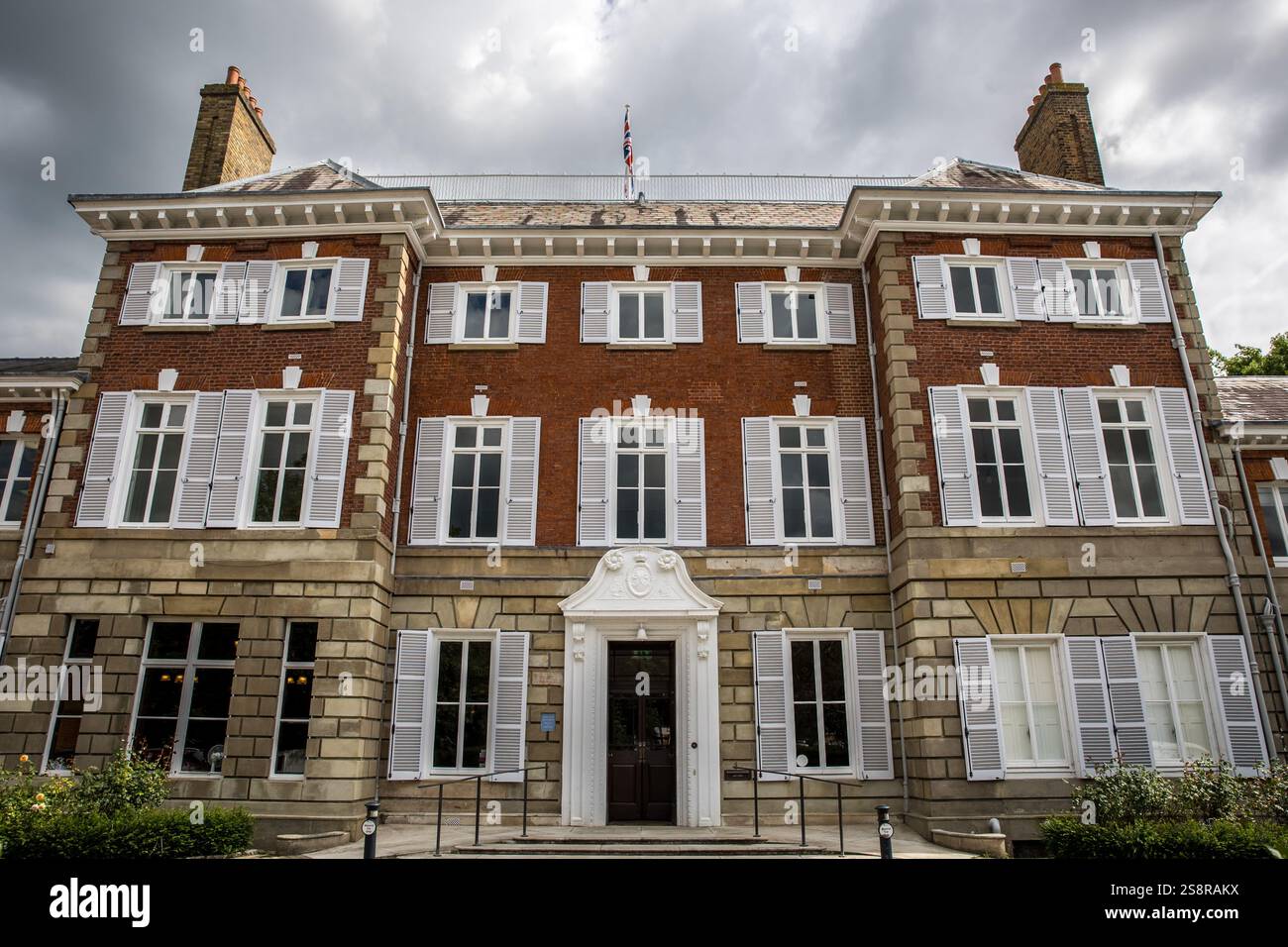 Marriage registration venue hi-res stock photography and images - Alamy