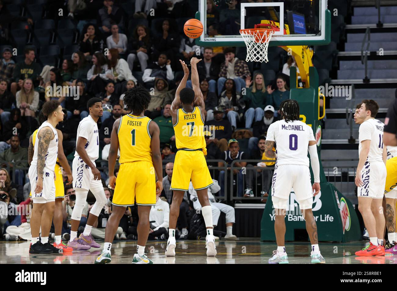 WACO, TX - JANUARY 22: Baylor Bears guard VJ Edgecombe (7) takes a free ...