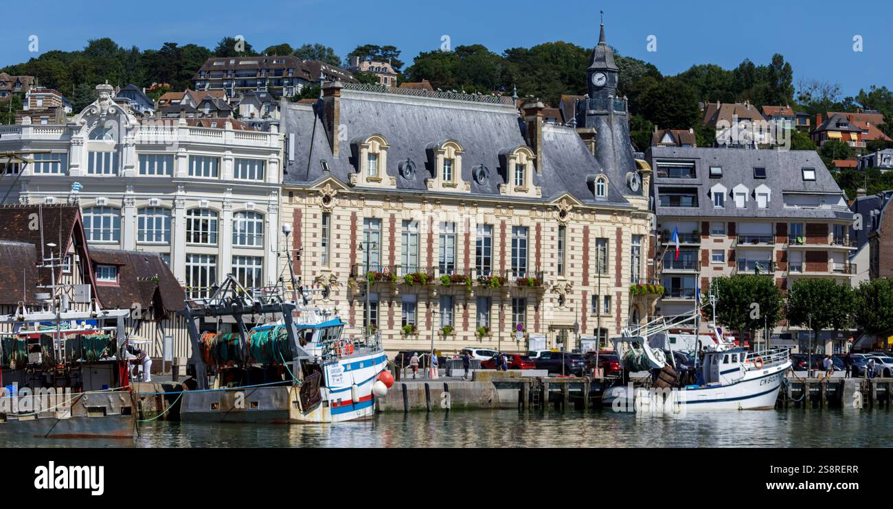 France, Normandy region, Calvados department, Cote Fleurie, Trouville ...