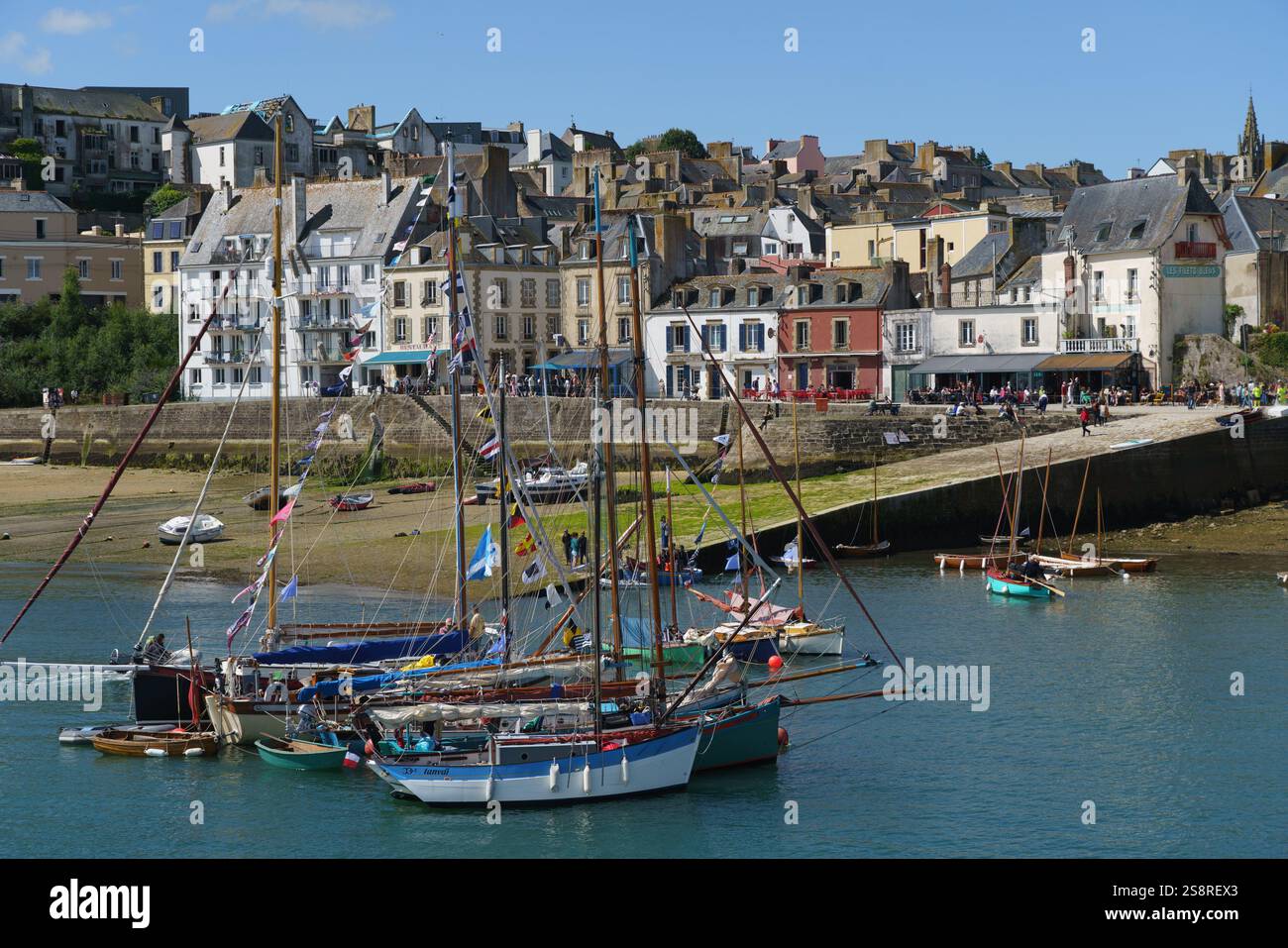 France, Brittany region, Finistère department, Douarnenez, Fêtes ...