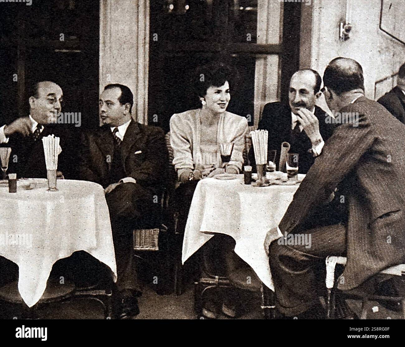 Photograph of Madrilenos enjoying liquor in a first-class restaurant in ...