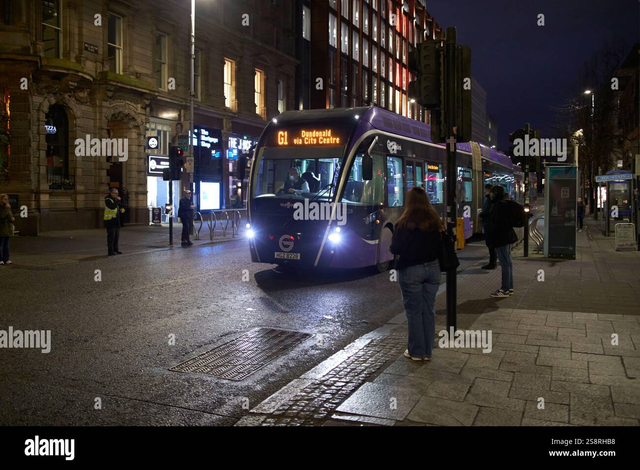 glider g1 bus service early morning belfast city centre belfast ...