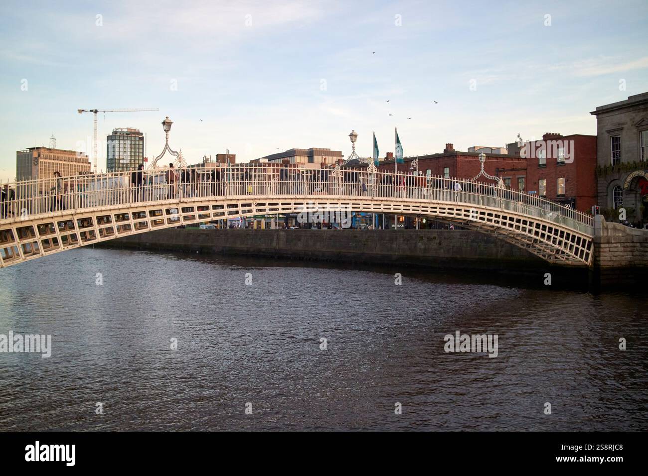 hapenny bridge officially the liffey bridge and previously the ...