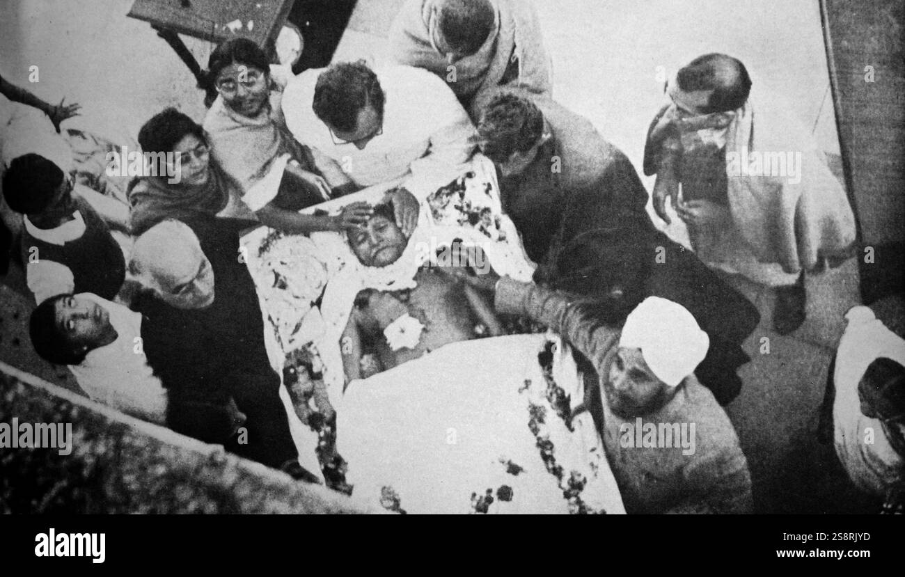 In house movement Black and White Stock Photos & Images - Alamy