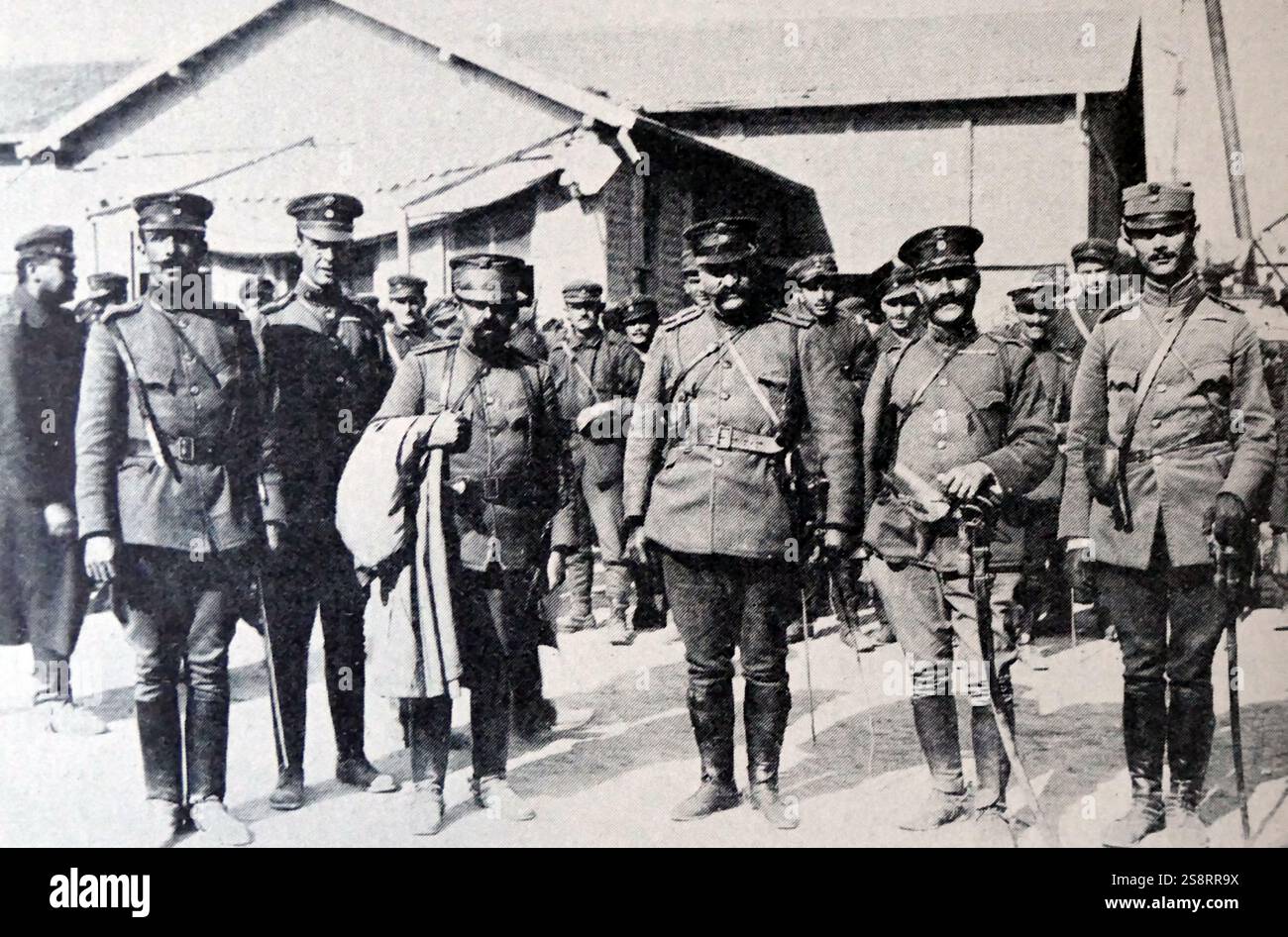 The Great War. Greek officers on the quay of Salonica during World War ...