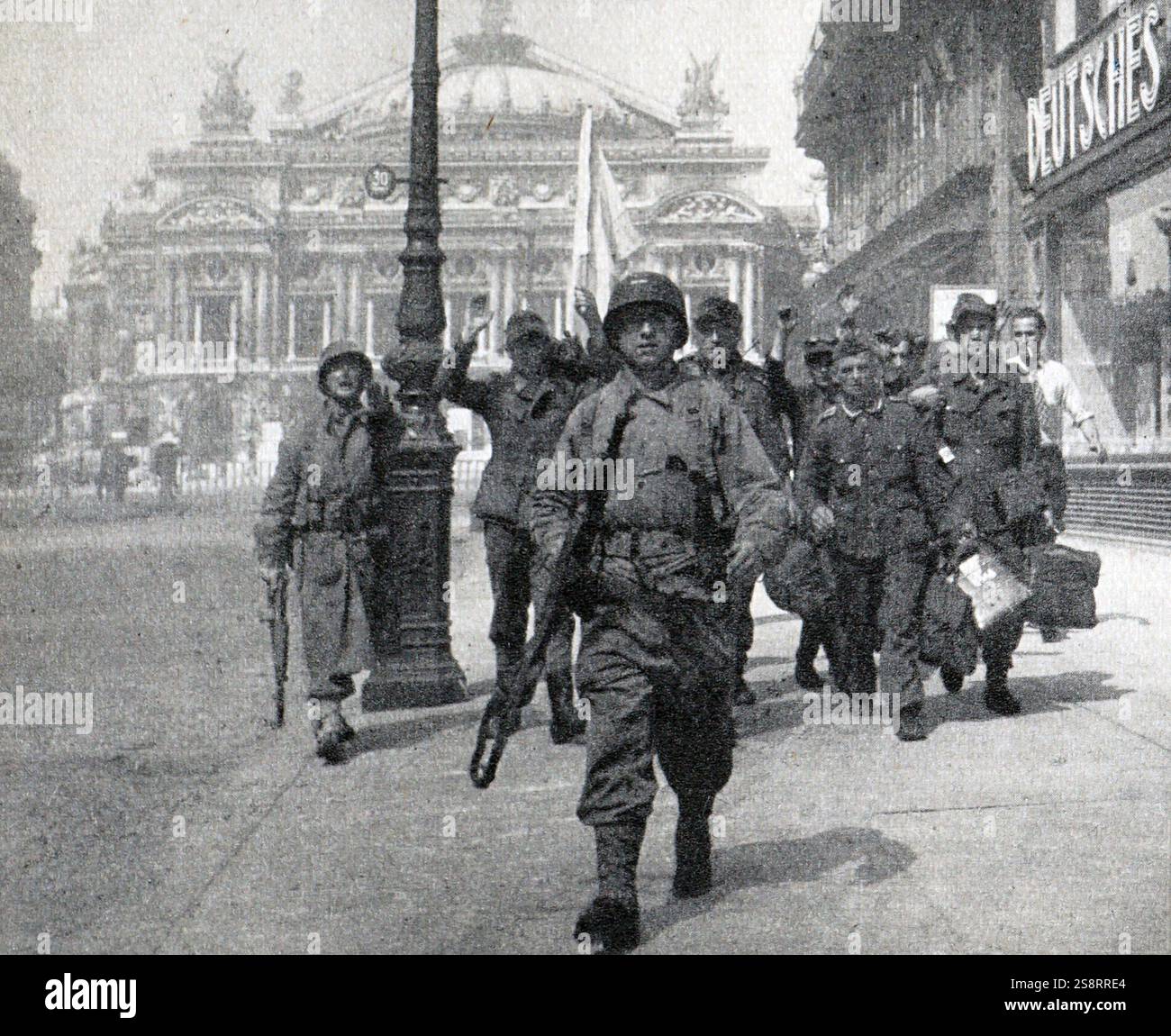 Captured German soldiers on the streets of Paris at the end of World ...