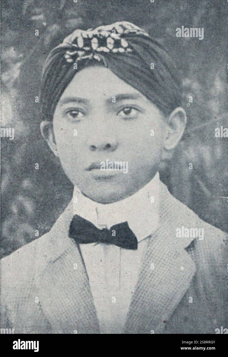 Ahmed Sukarno as HBS student (1916), Bung Karno Penjambung Lidah Rakjat ...