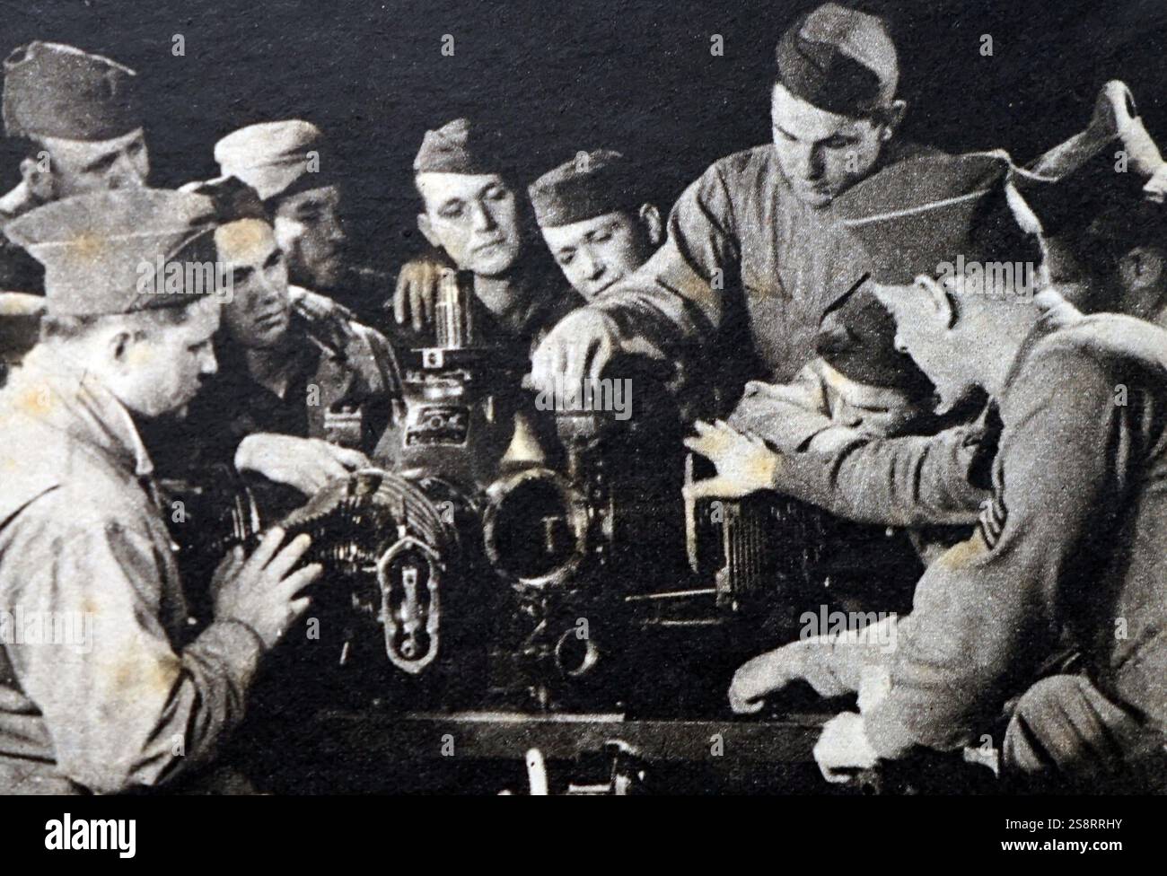 US troops training during World War II in 1942 Stock Photo - Alamy