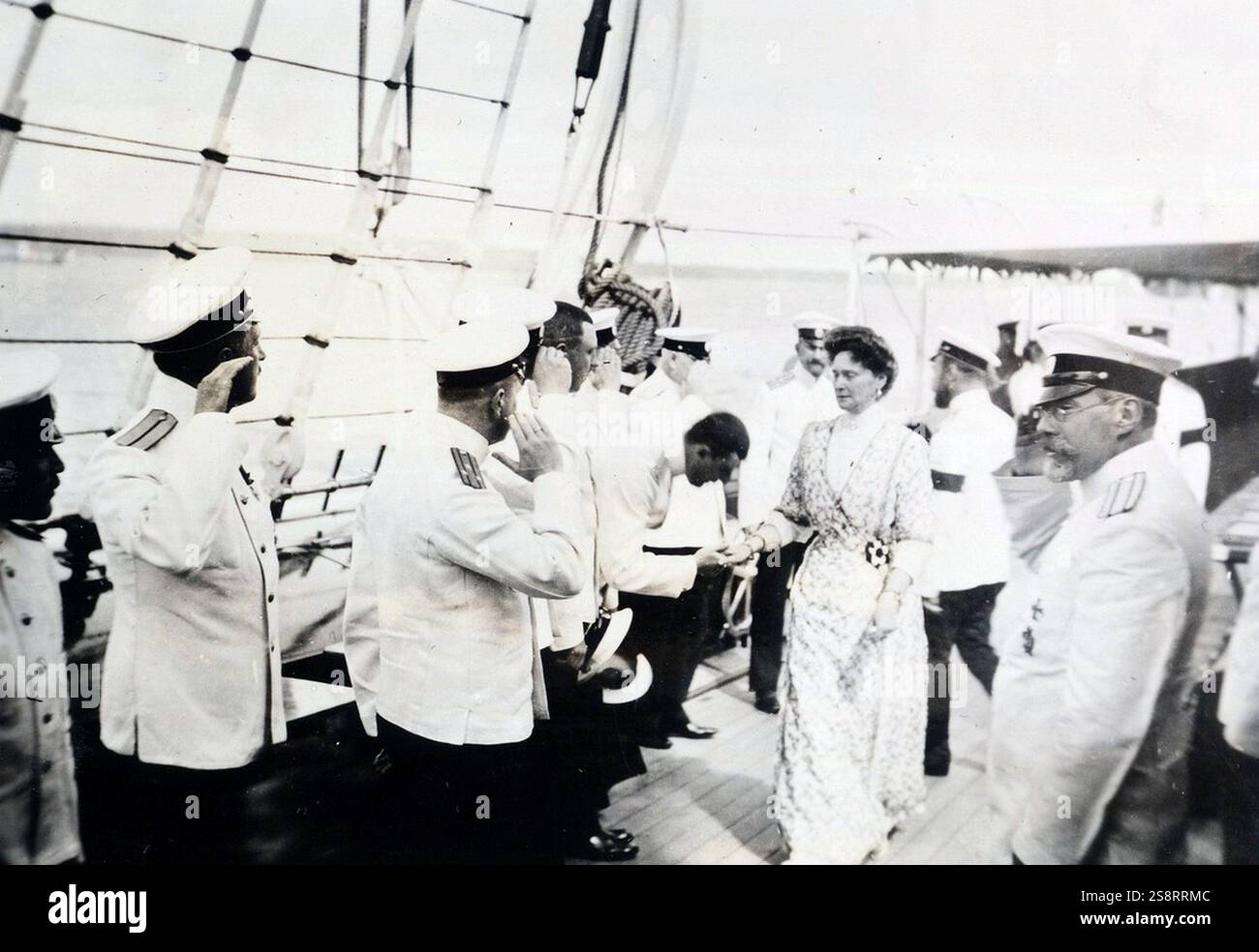 Romanov royal family, 1912. Alexandra Feodorovna the Empress consort ...