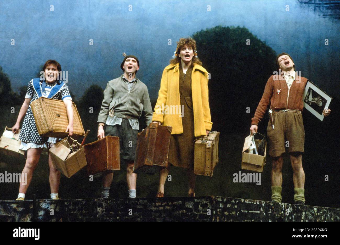 l-r: Hazel Ellerby (Chorus), Peter Christian (Sammy), Barbara Dickson ...