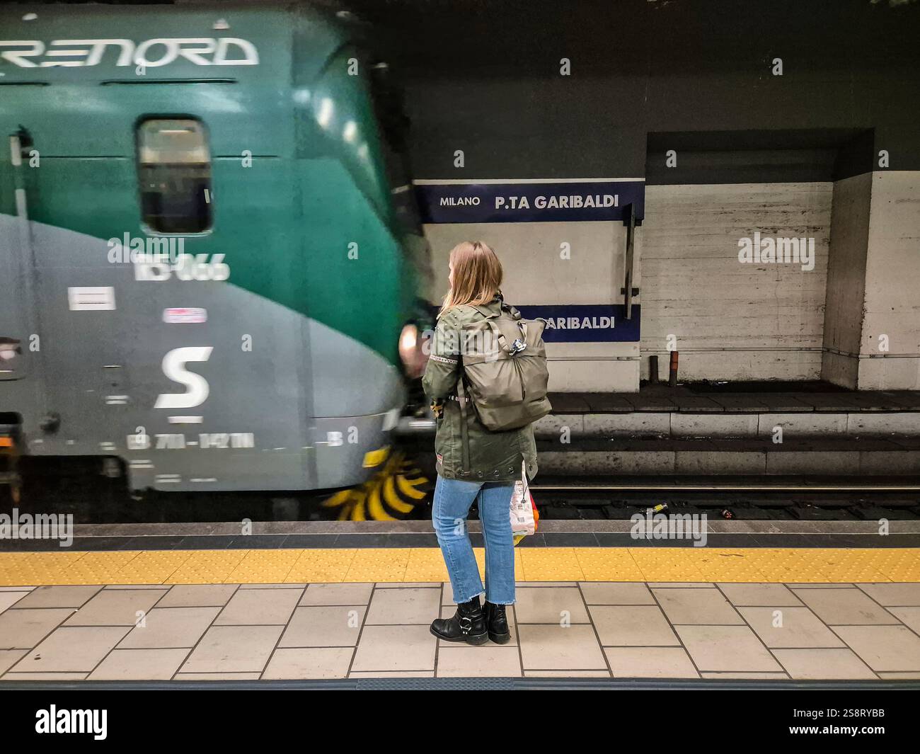 Italy, Milan, Porta Garibaldi railway station Stock Photo - Alamy