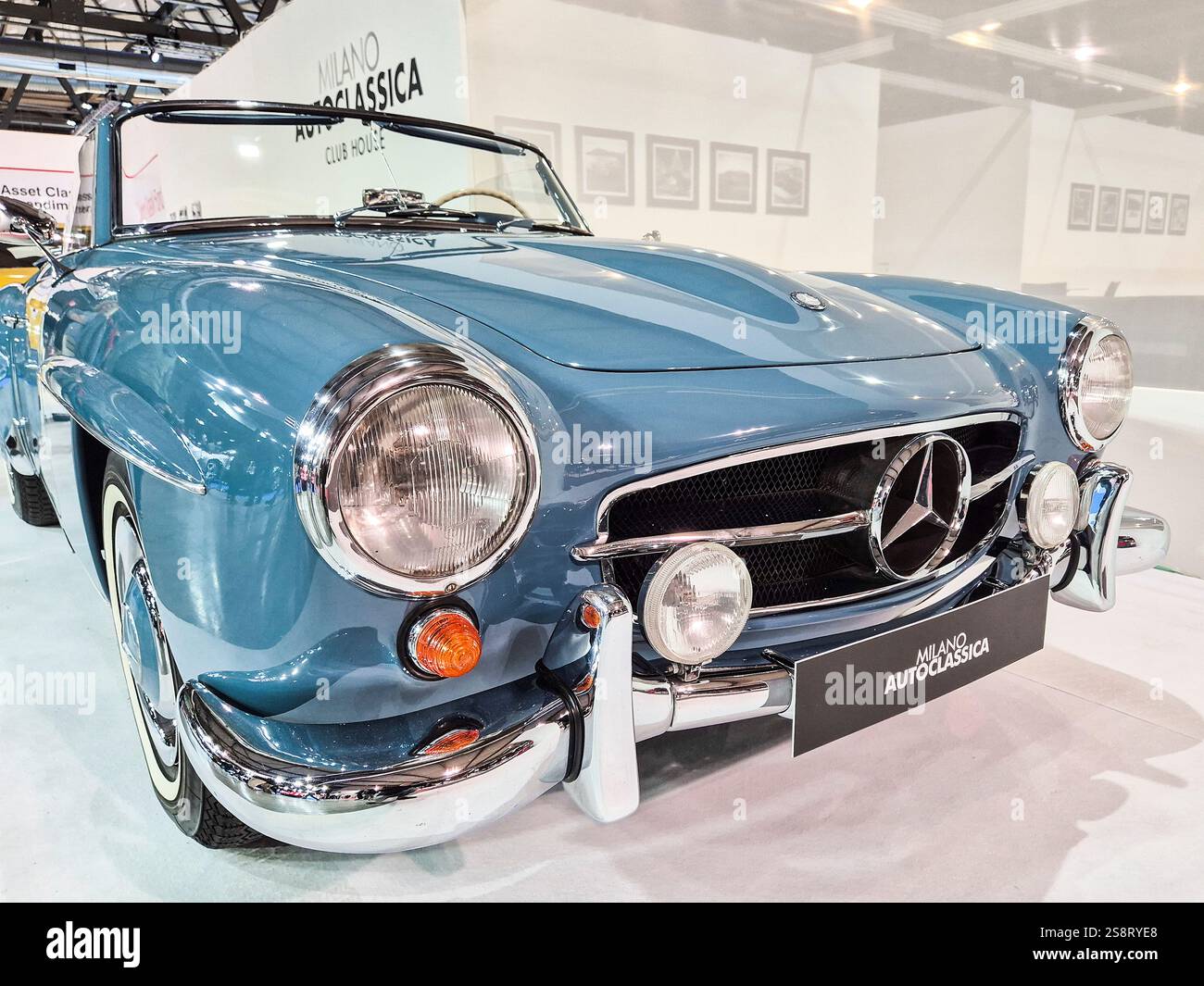 Italy, Rho Fiera, Fiera Milano, Auto Classic 2024, Classic car fair ...