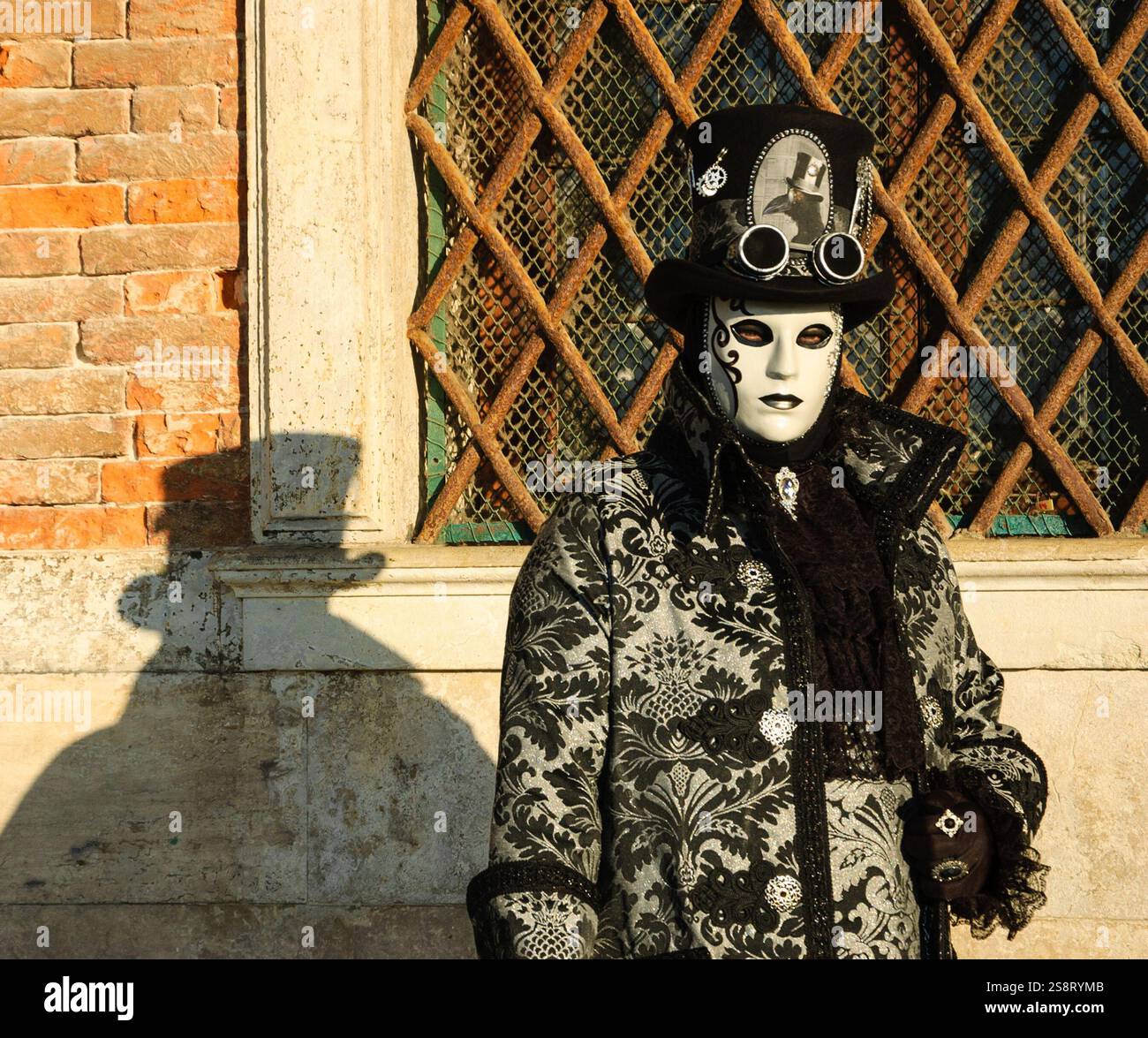 VENICE, ITALY - FEBRUARY 16, 2015: Steampunk mask in sunlight near Doge ...