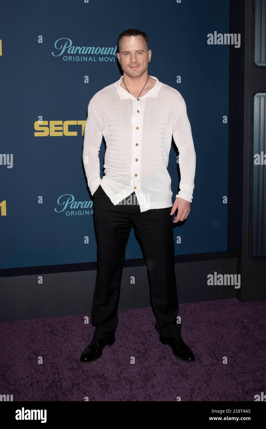 Robert Kazinsky bei der Weltpremiere des Paramount Films Star Trek: Section 31 / Star Trek ...