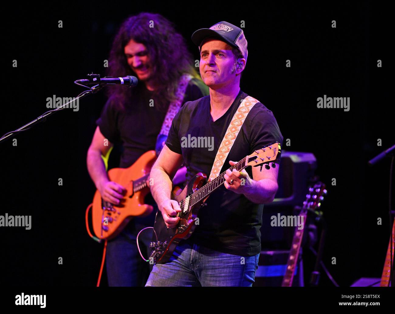 Fort Lauderdale, FL, USA. 22nd Jan, 2025. Dweezil Zappa and band ...