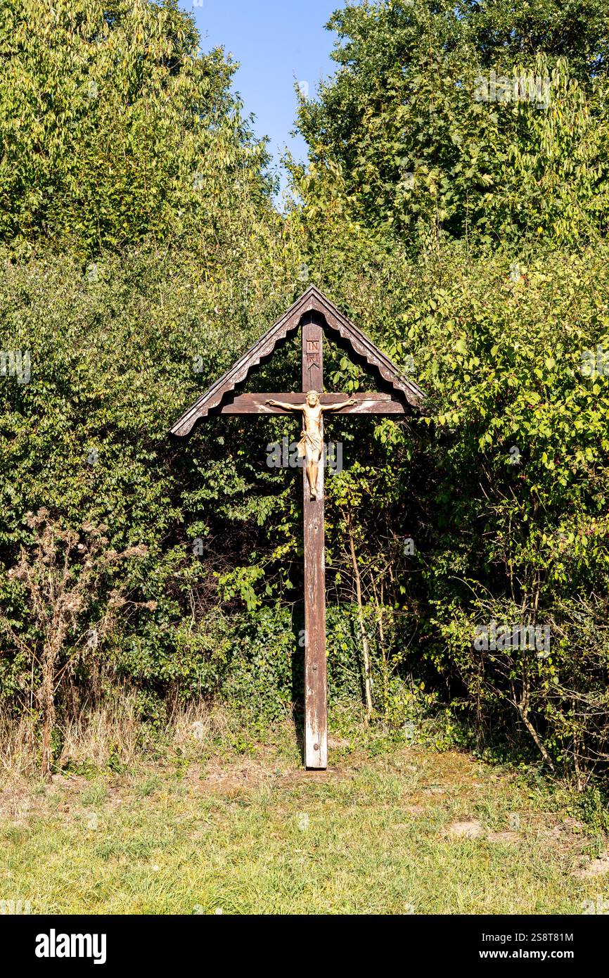 Weathered wooden cross stands hi-res stock photography and images - Alamy