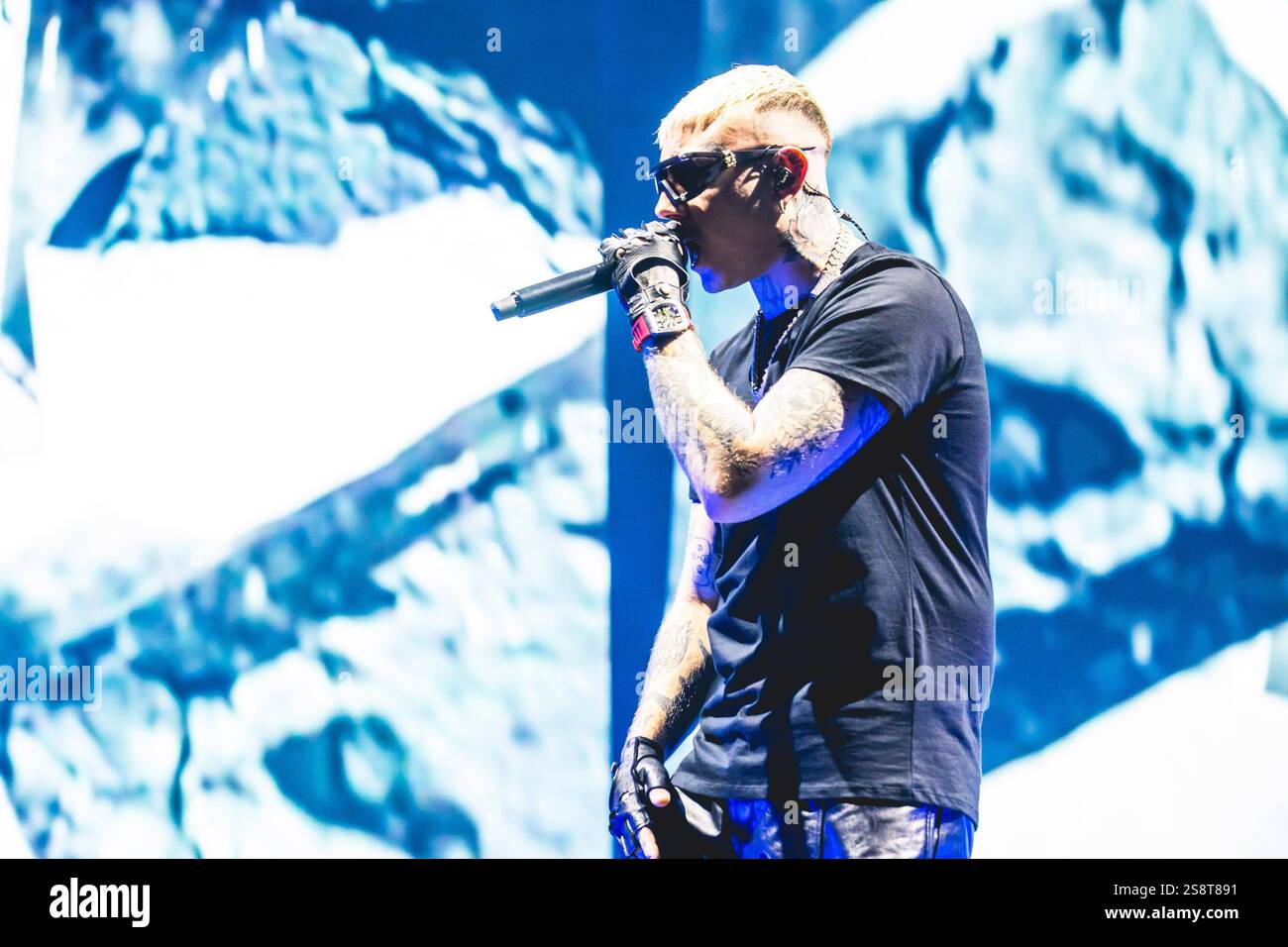 Italian singer Music Concert - Lazza - Locura Tour 2025 Lazza Jacopo ...