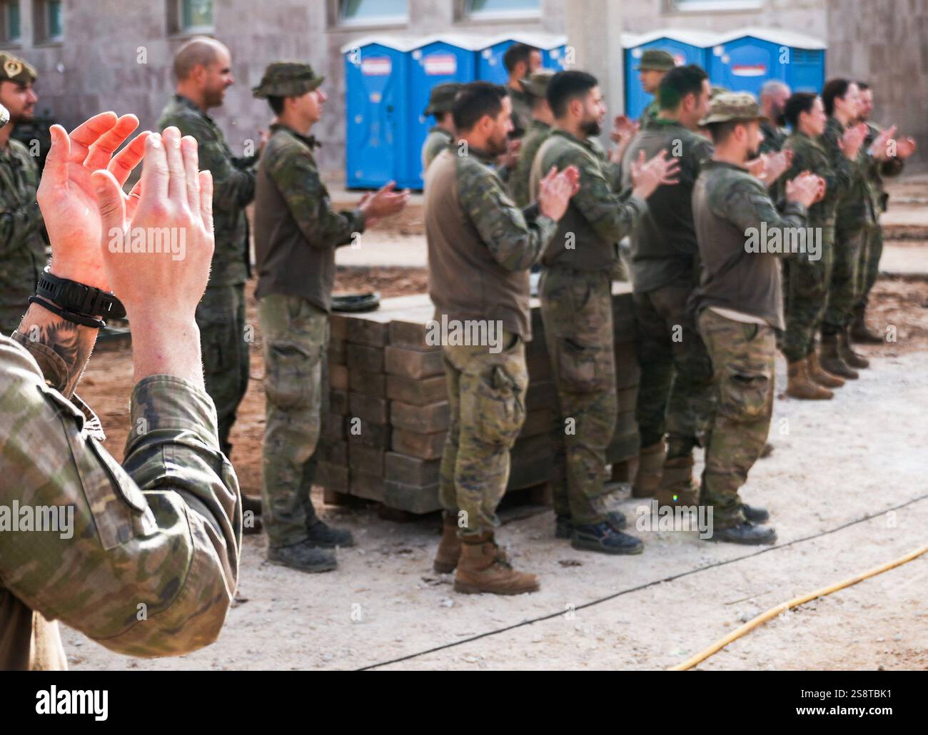 Regimiento de Especialidades de Ingenieros Nº11 de Salamanca military ...