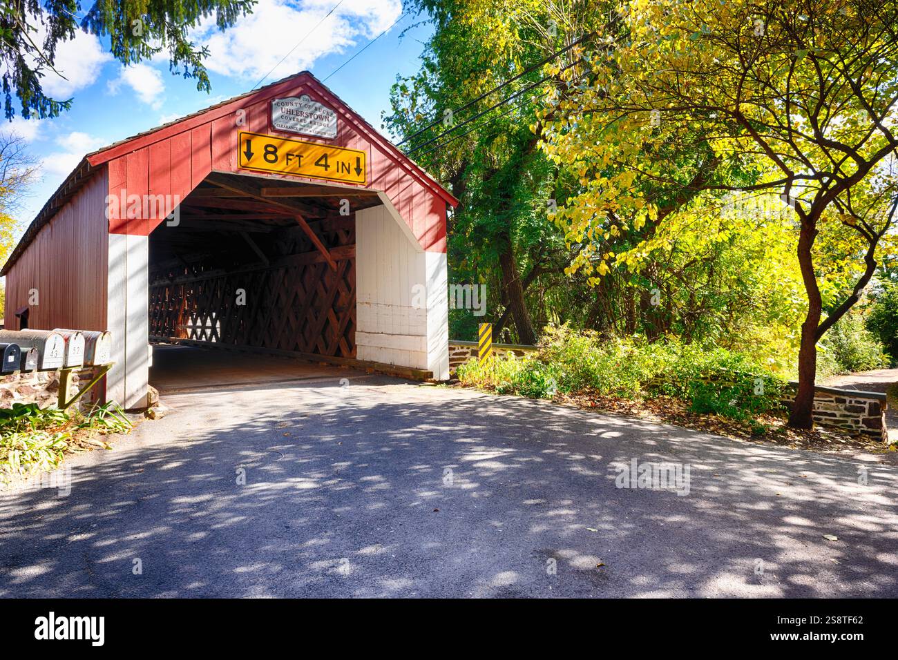 Covered bridges pennsylvania hi-res stock photography and images - Alamy