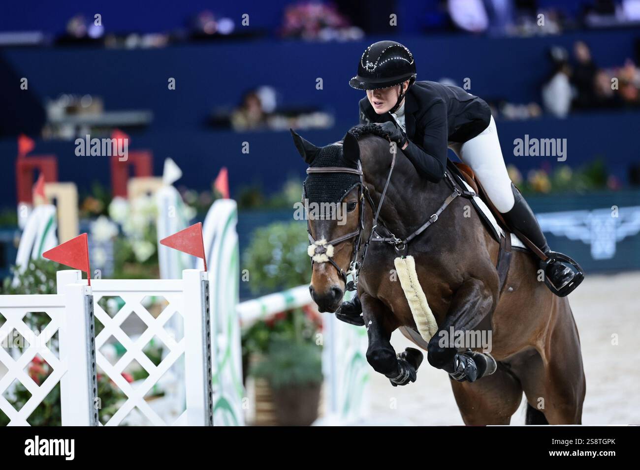 Bobbi Hulsenbeck with Orange Lady Van De Hagenhorst during the Aeres ...