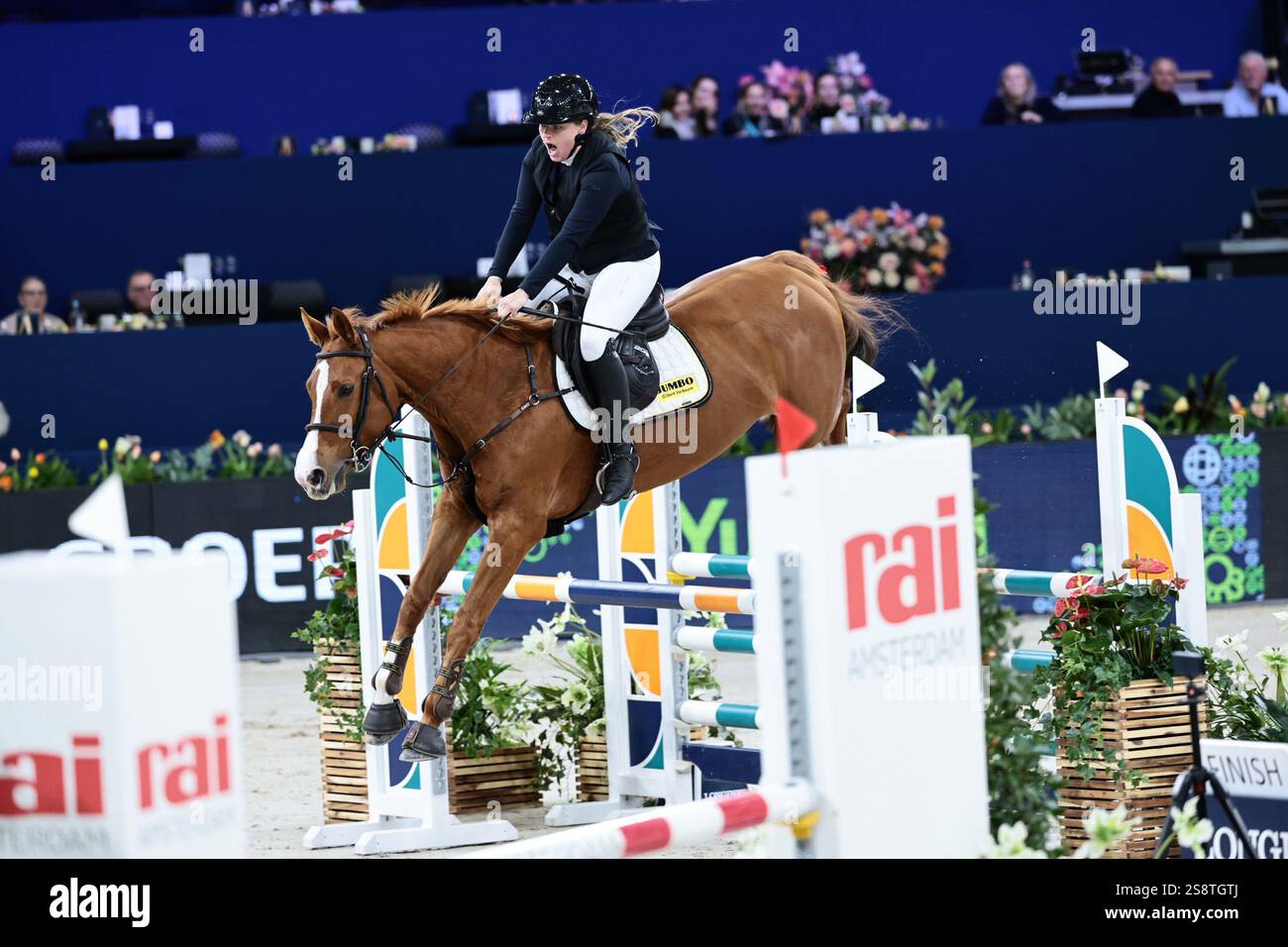 Rosemarie Suurland with Make You Believe during the Aeres MBO Barneveld ...