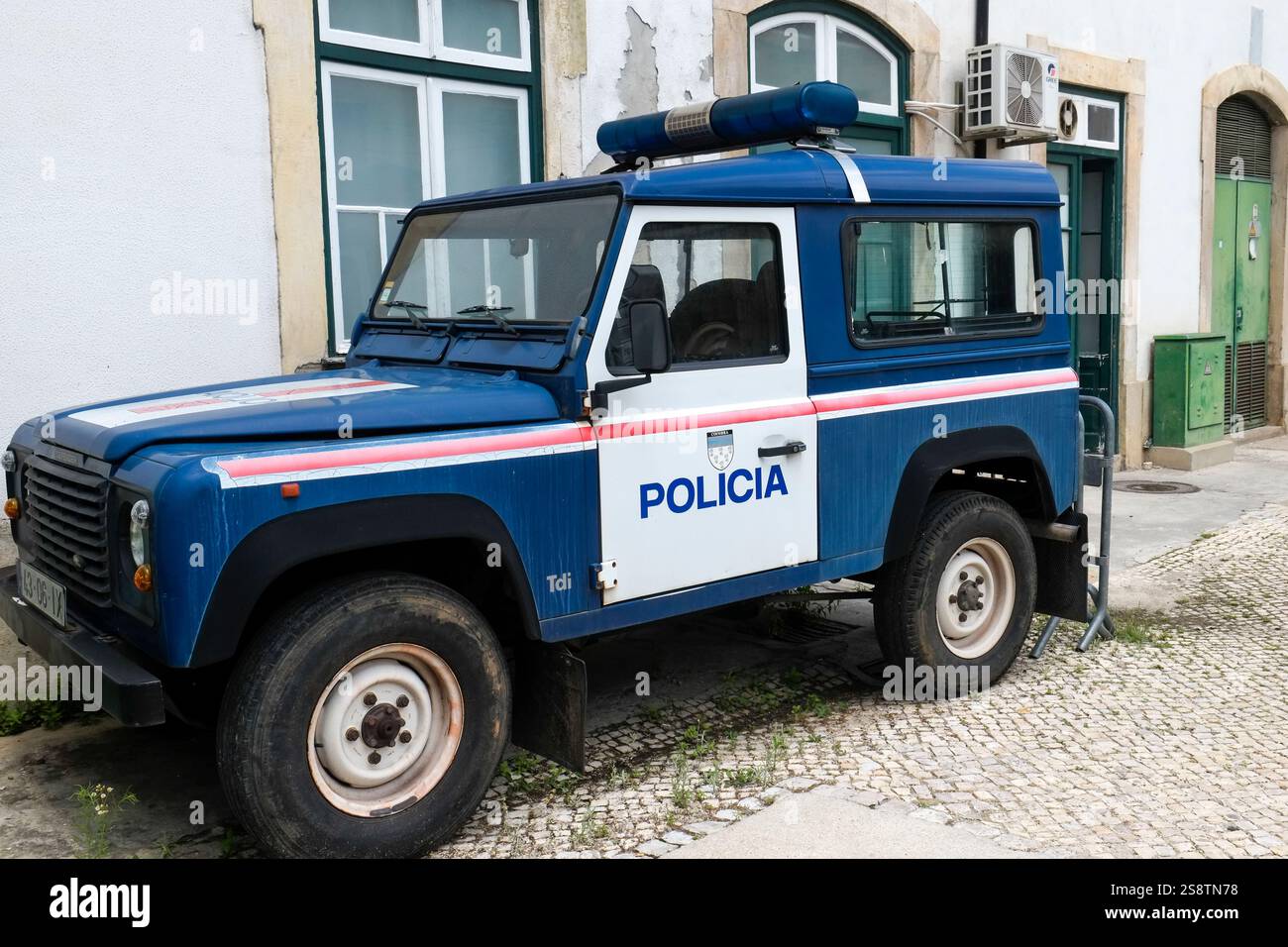 Police jeep hi-res stock photography and images - Alamy
