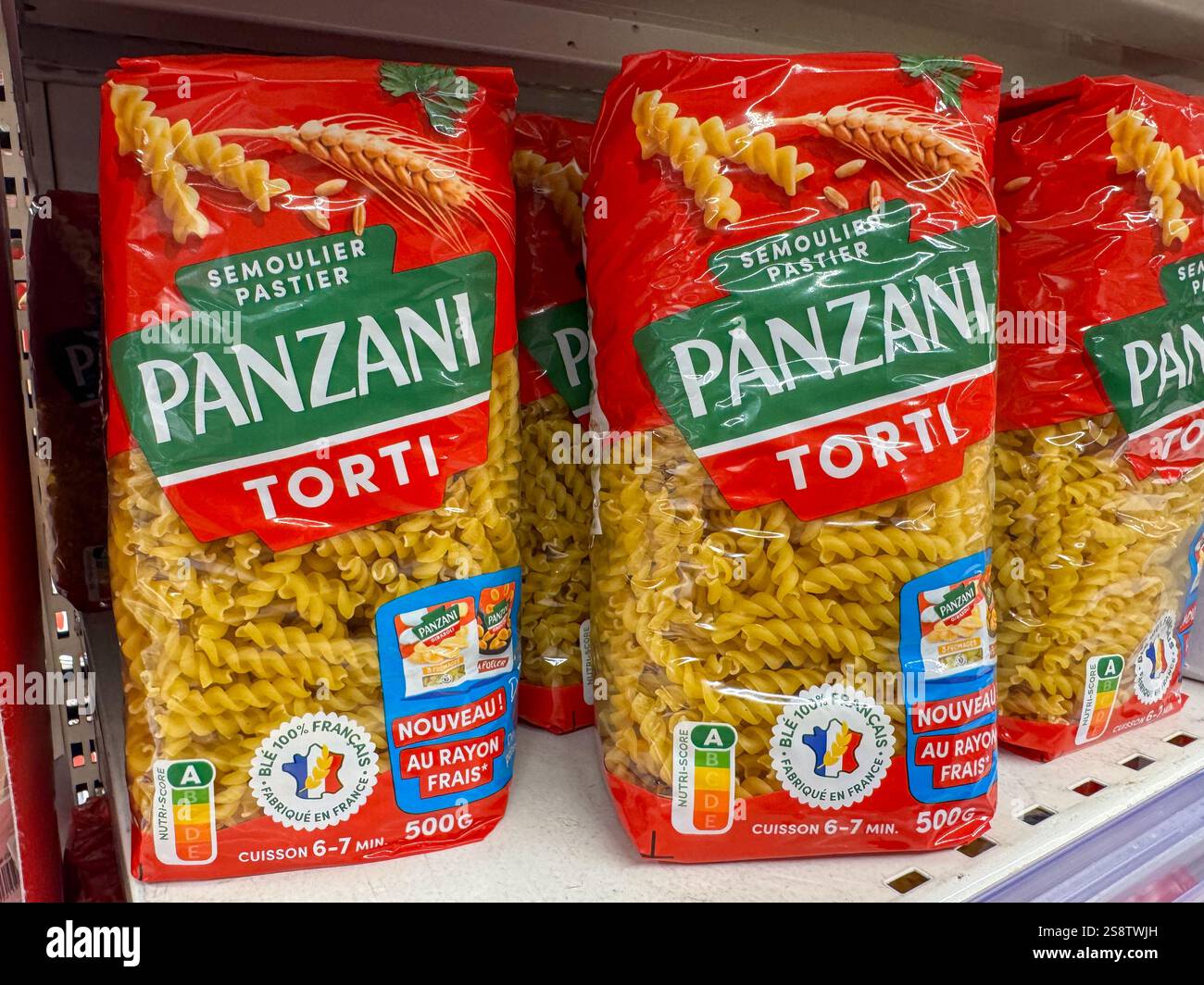 Assortment pasta on supermarket hi-res stock photography and images - Alamy
