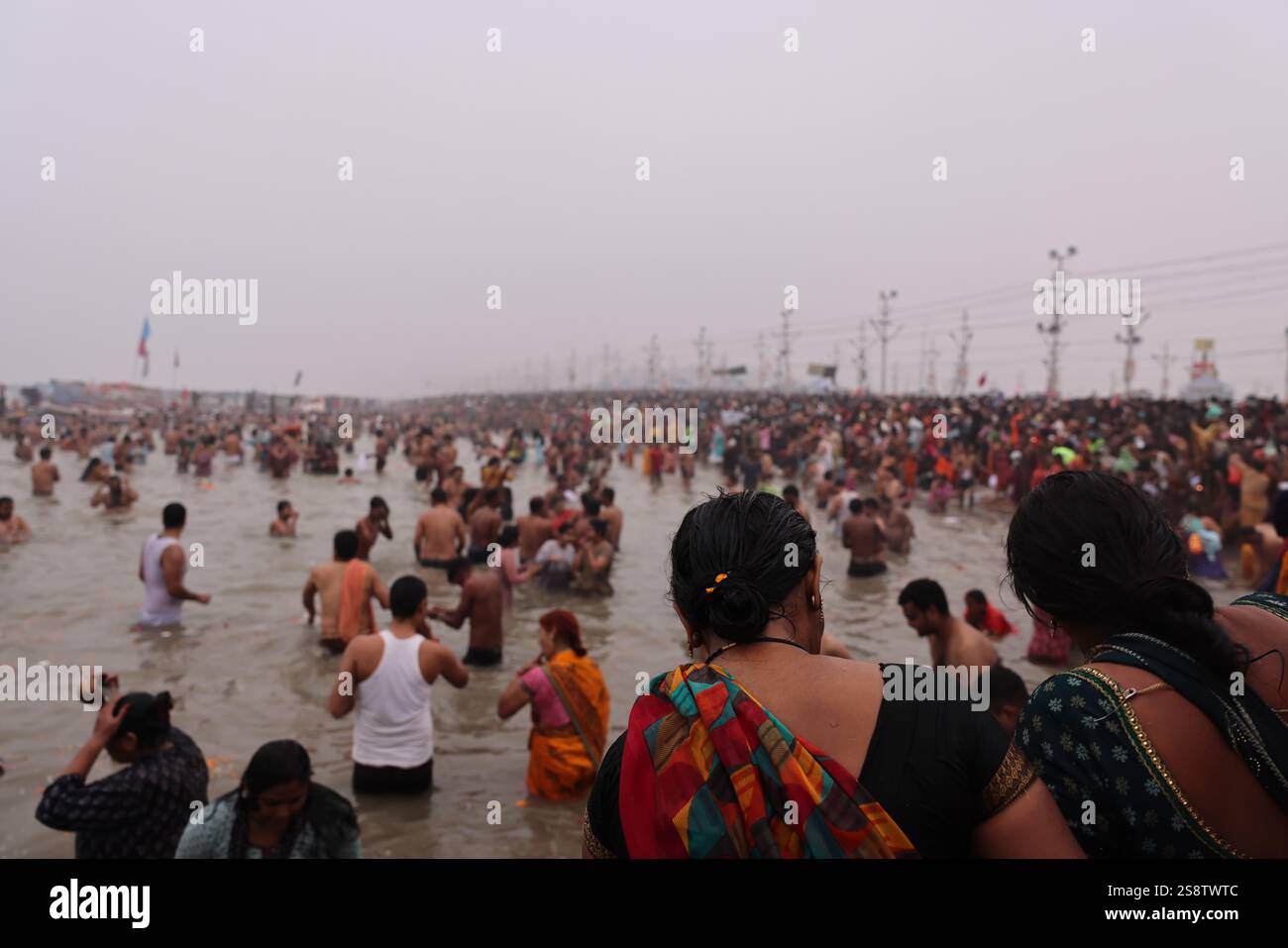 Triveni sangam prayagraj hi-res stock photography and images - Alamy