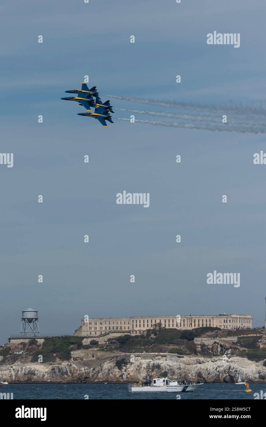 American navy fighter jet hi-res stock photography and images - Alamy