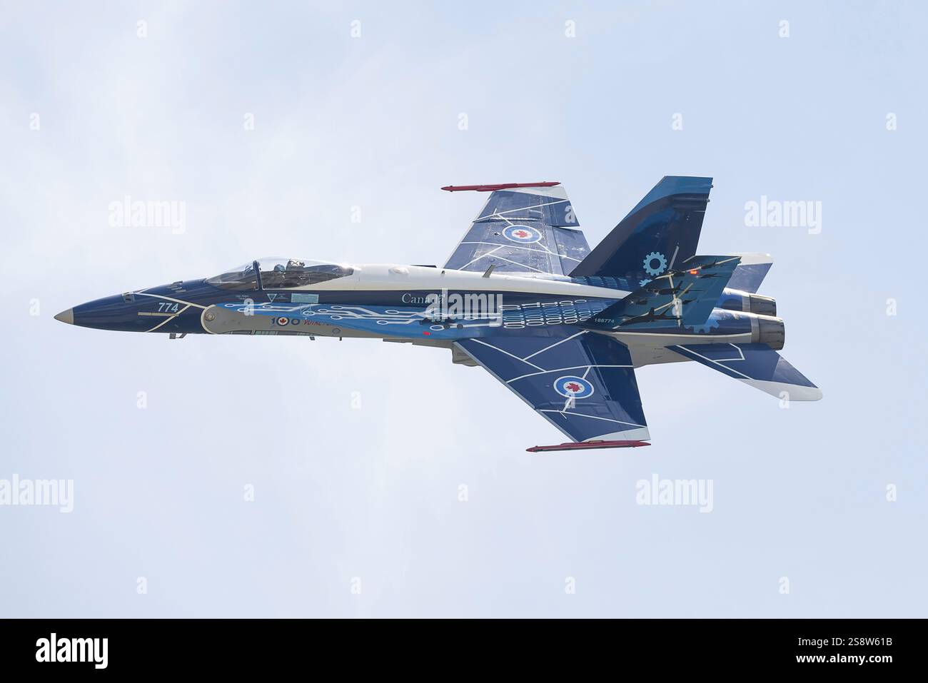 F-18 Fighter Jets Stock Photo - Alamy