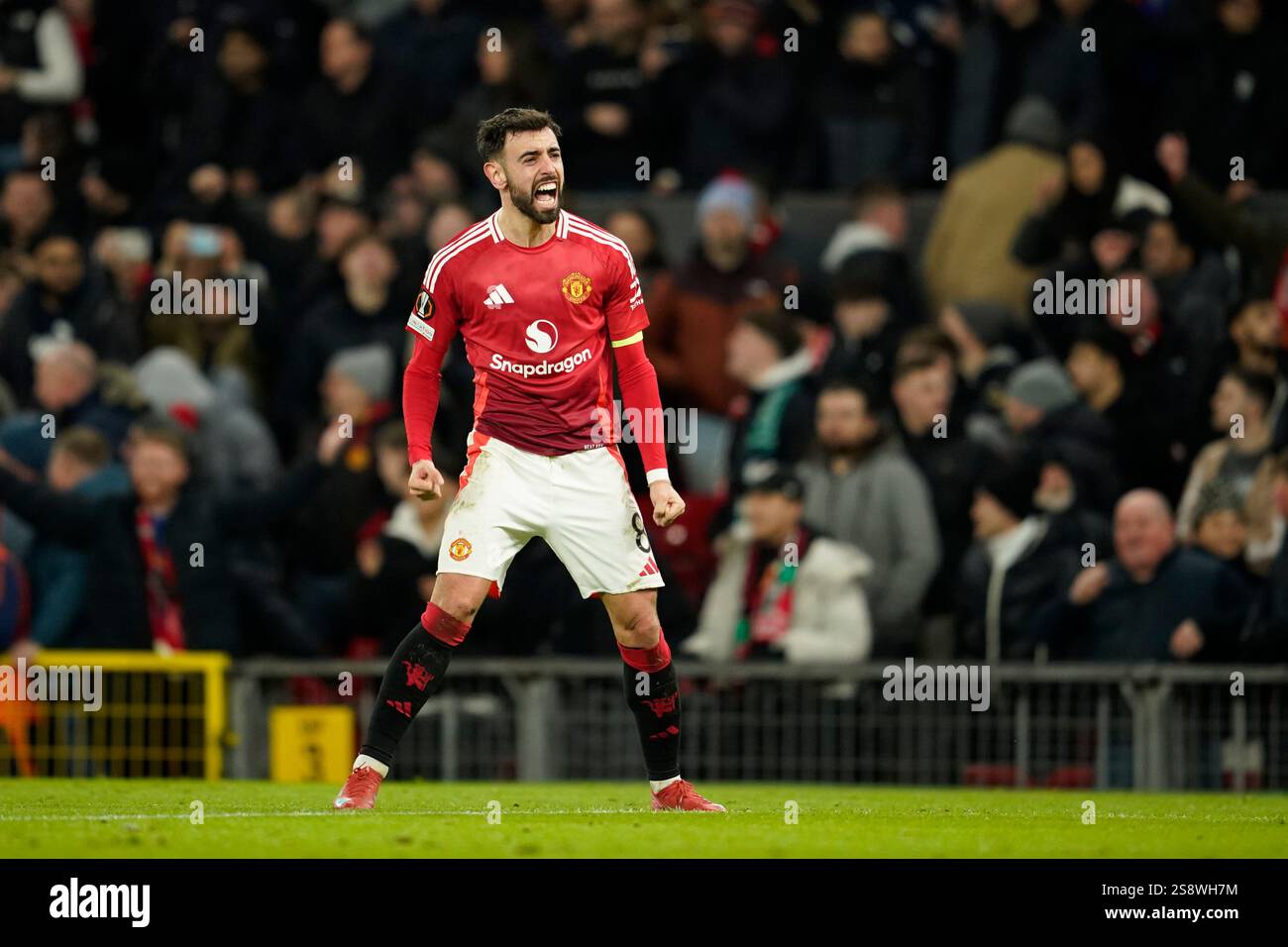 Manchester United's Bruno Fernandes celebrates after scoring his side's ...