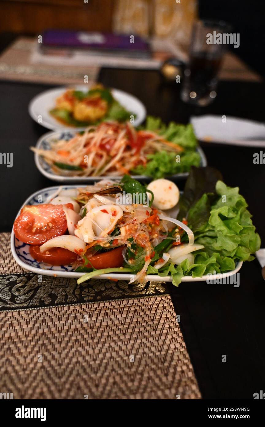 Bong Thai restaurant brings athentic Thai food to the UK cooked by real ...