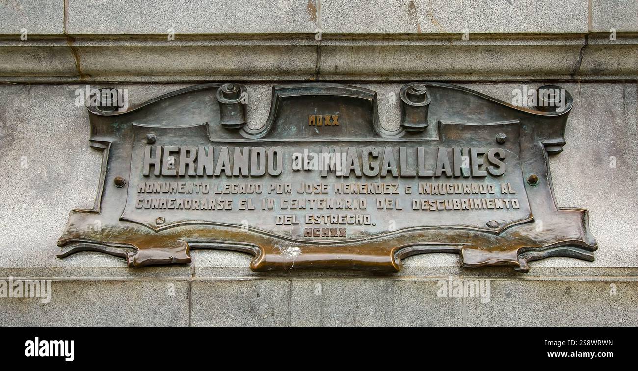 Statue of Fernando Magellan at the center of Muñoz Gamero Square (Plaza ...