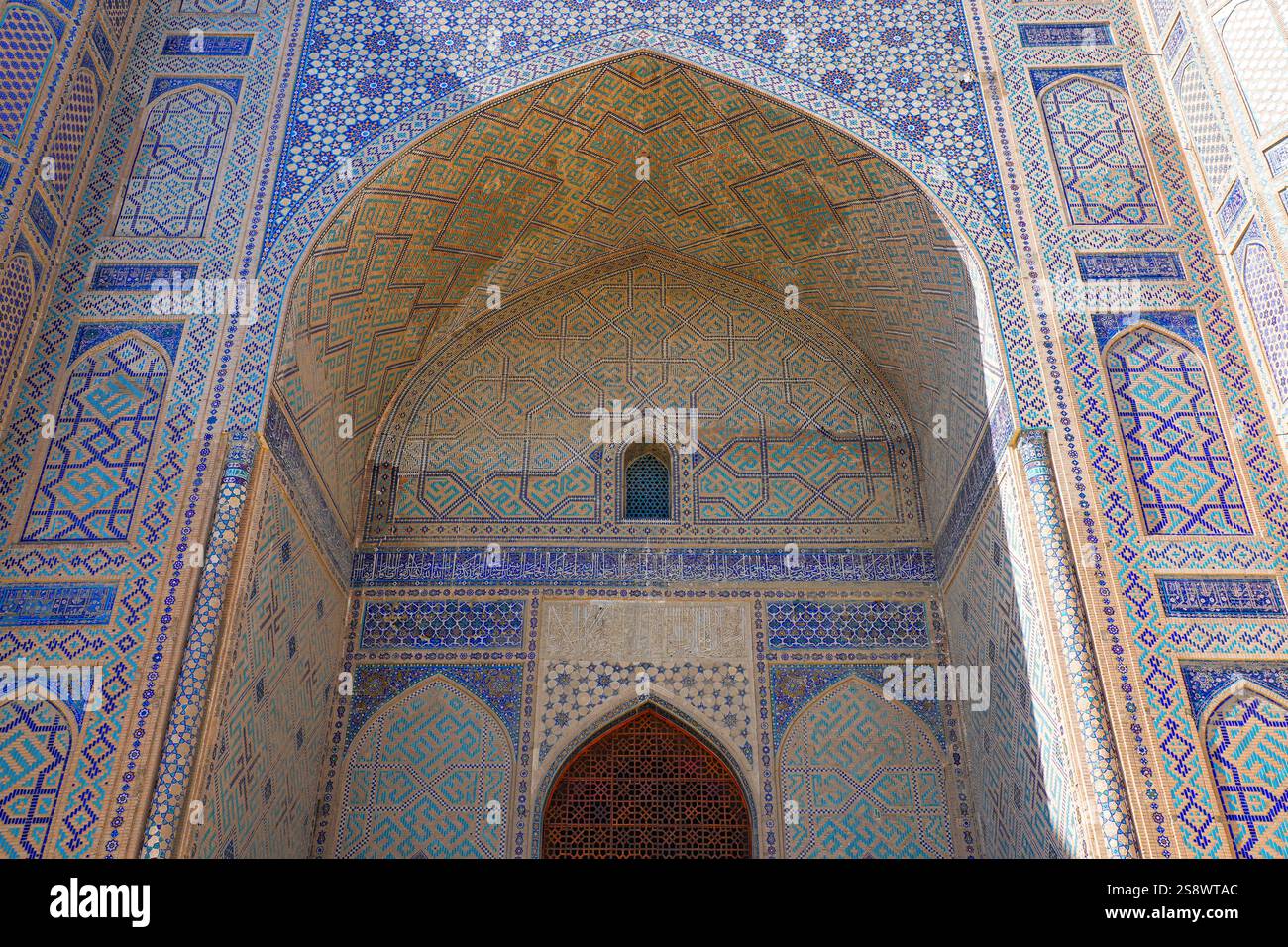 Bibi-Khanym Mosque in Samarkand, Uzbekistan, Central Asia - Built in ...