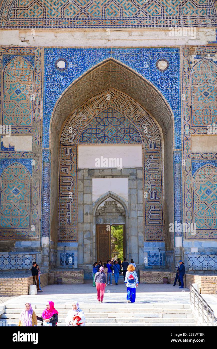 Bibi-Khanym Mosque in Samarkand, Uzbekistan, Central Asia - Built in ...