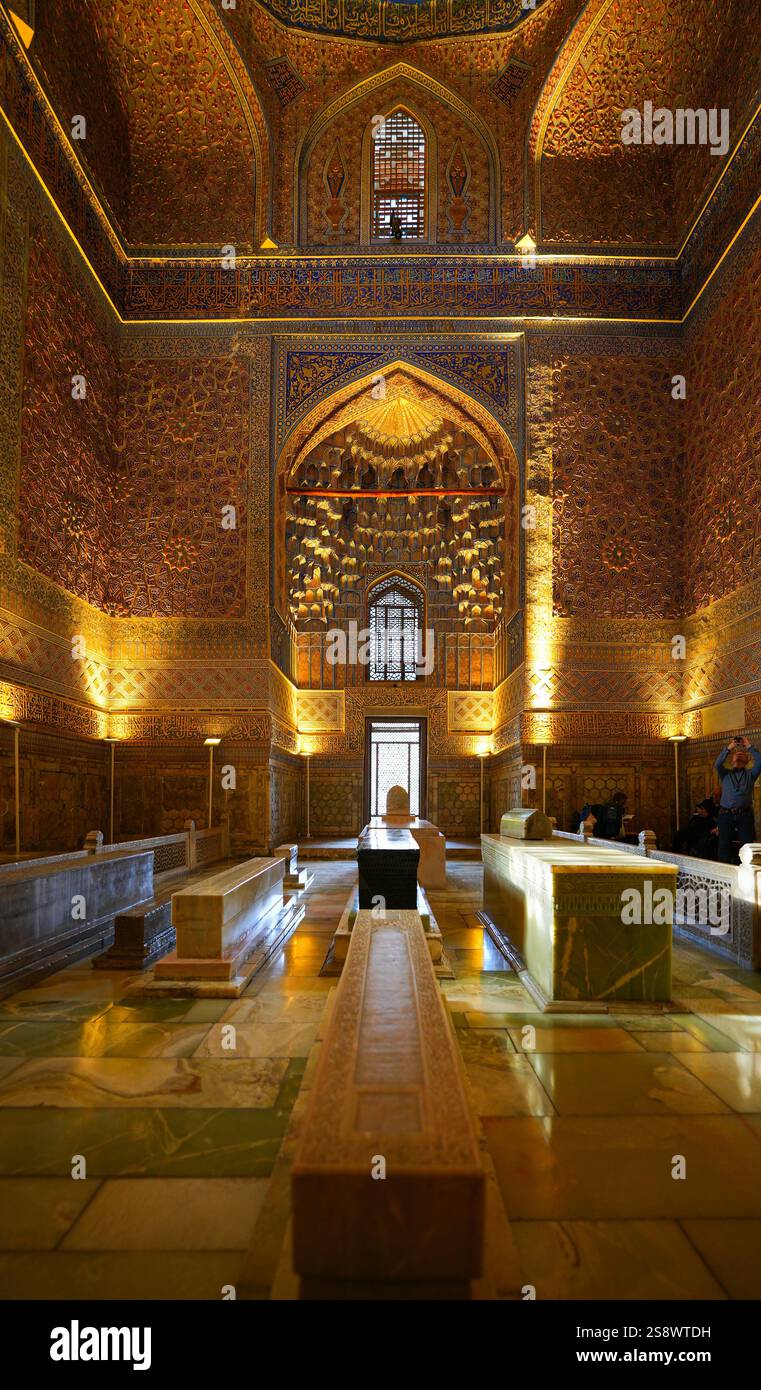 Gur-e-Amir or Amir Temur (Tamerlane) Mausoleum in Samarkand, Uzbekistan ...
