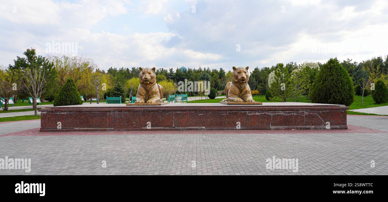 Memorial of the Caspian Tiger in Samarkand (Amir Temur Park ...