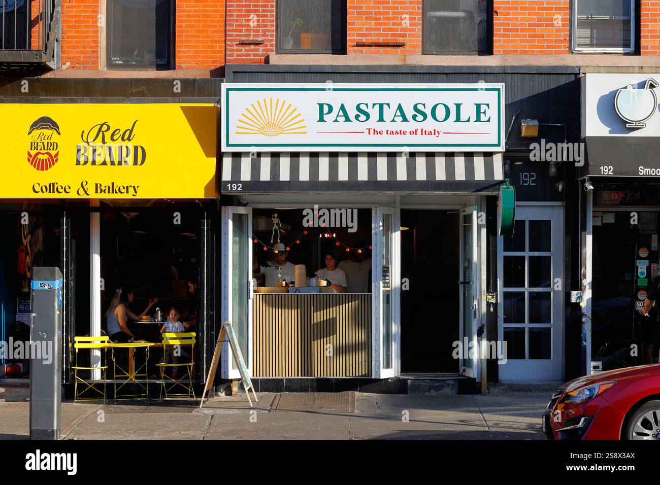 Pastasole, 192 1st Ave, New York, NYC storefront photo of an Italian ...