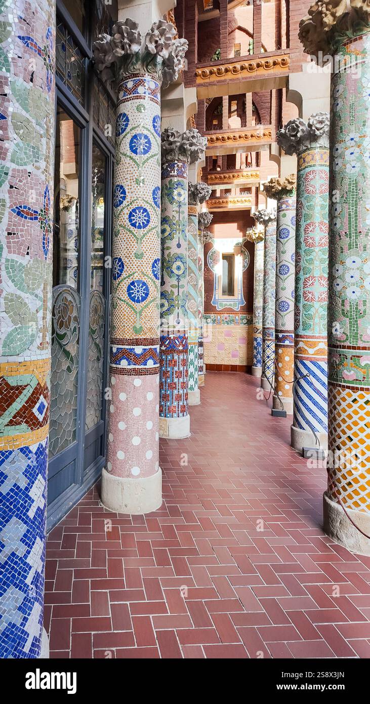 Ceramic tile columns inside the Palace of Catalan Music in Barcelona ...