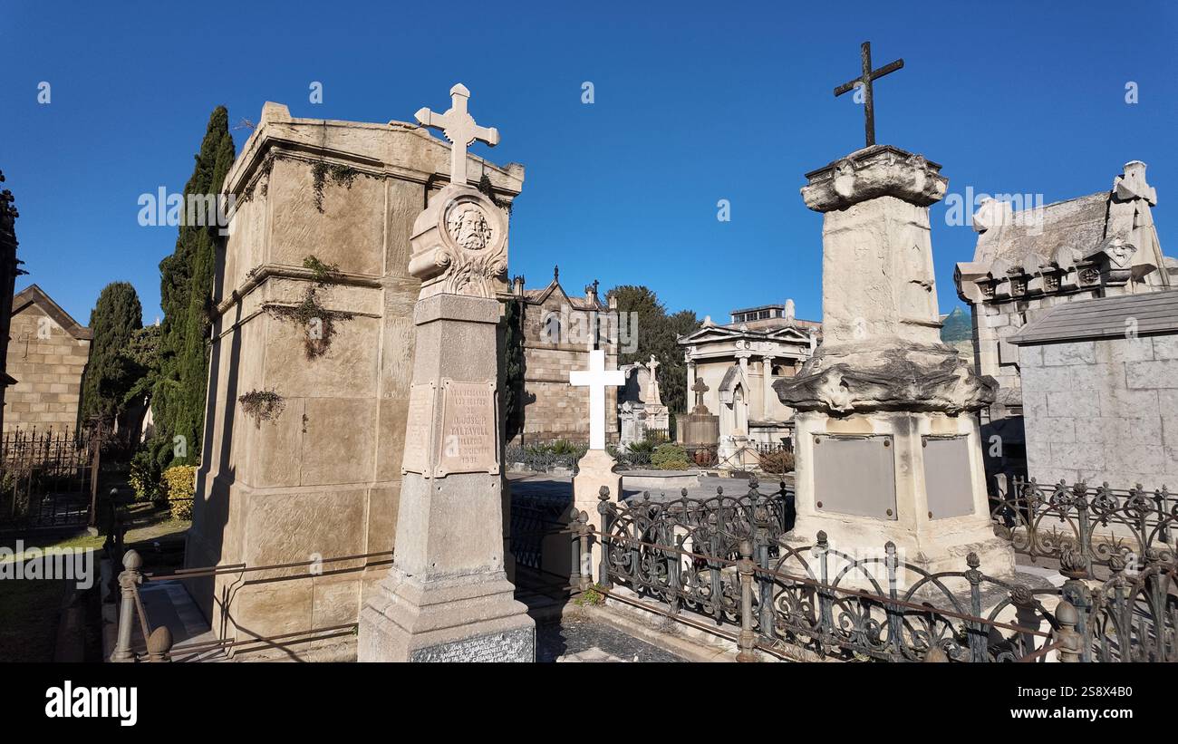 Inside Cementiri del Poblenou with artfully sculpted tombs Stock Photo ...