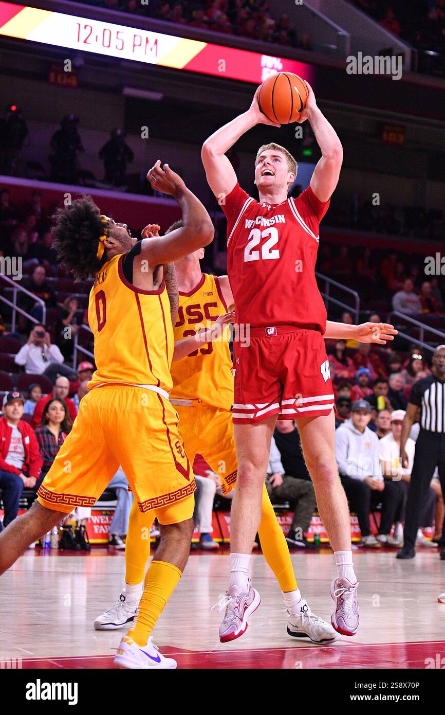 LOS ANGELES, CA - JANUARY 18: Wisconsin Badgers forward Steven Crowl ...