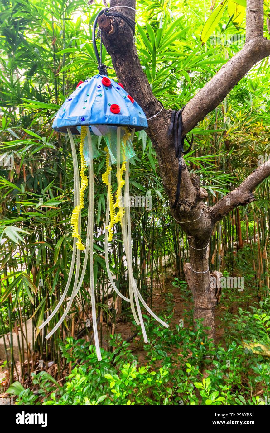 Squid like art form using recycled materials by Filipino artist Leeroy ...