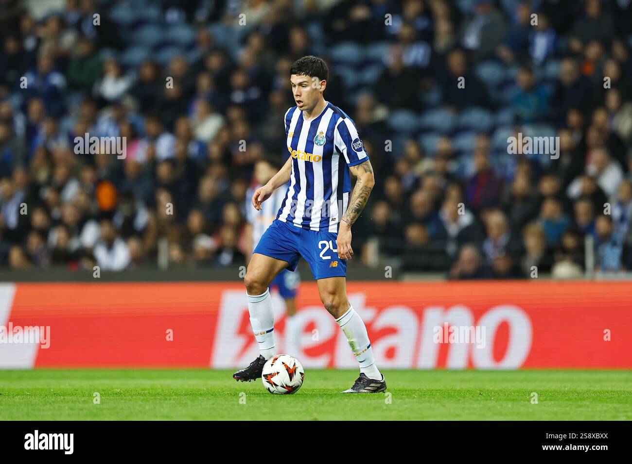 Nehuen Perez (Porto), JANUARY 23, 2025 - Football / Soccer : "UEFA ...