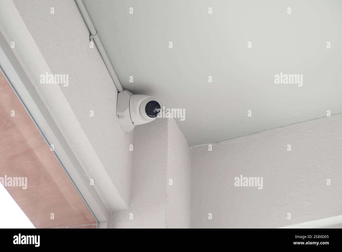 Aesthetic cctv installation hi-res stock photography and images - Alamy