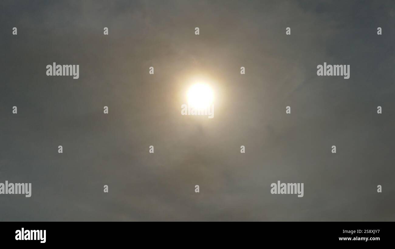 Los Angeles, California USA 22nd January 2025 Smokey Skies with Sun ...