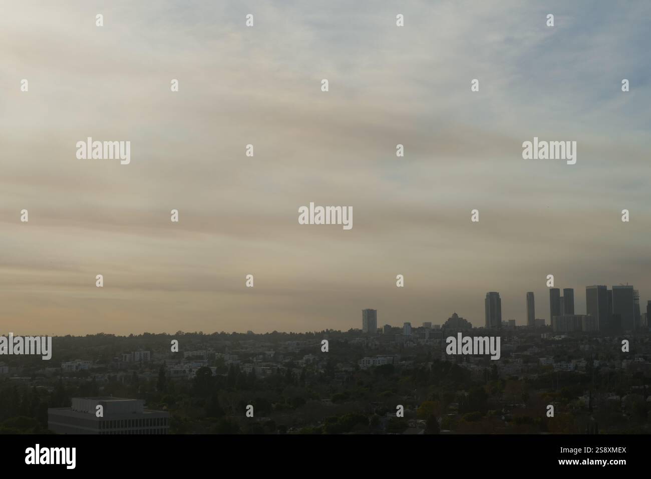 Los Angeles, California USA 22nd January 2025 Smokey Skies with Sun ...
