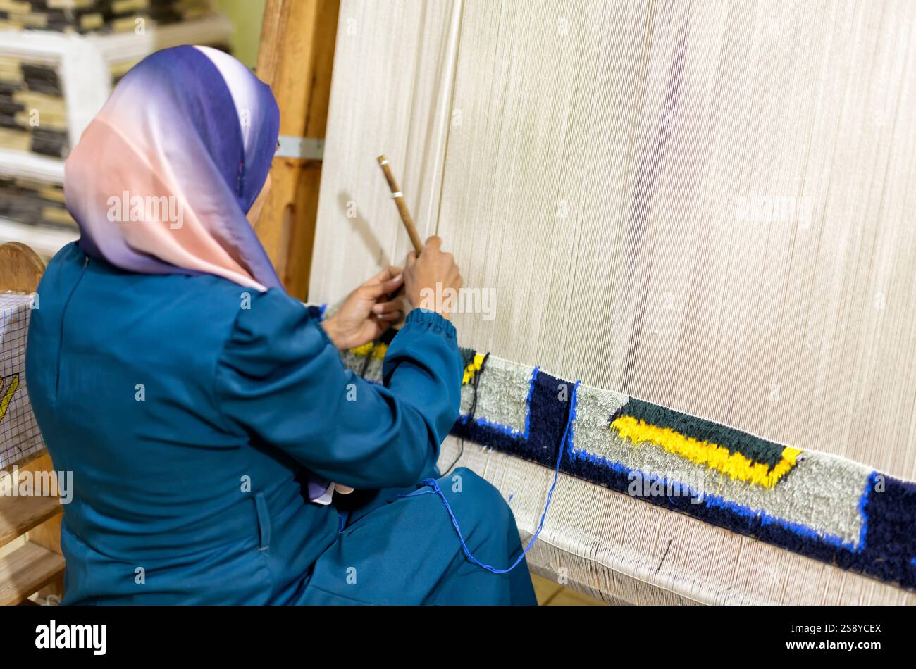 Weaving loom turkish carpets hi-res stock photography and images - Alamy