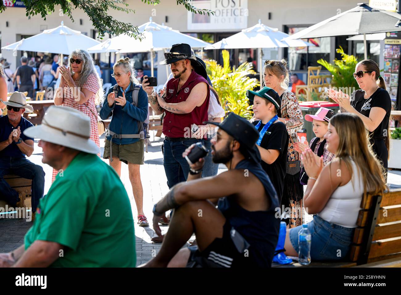 Festival goers applaud buskers Simply West during the 53rd Tamworth ...
