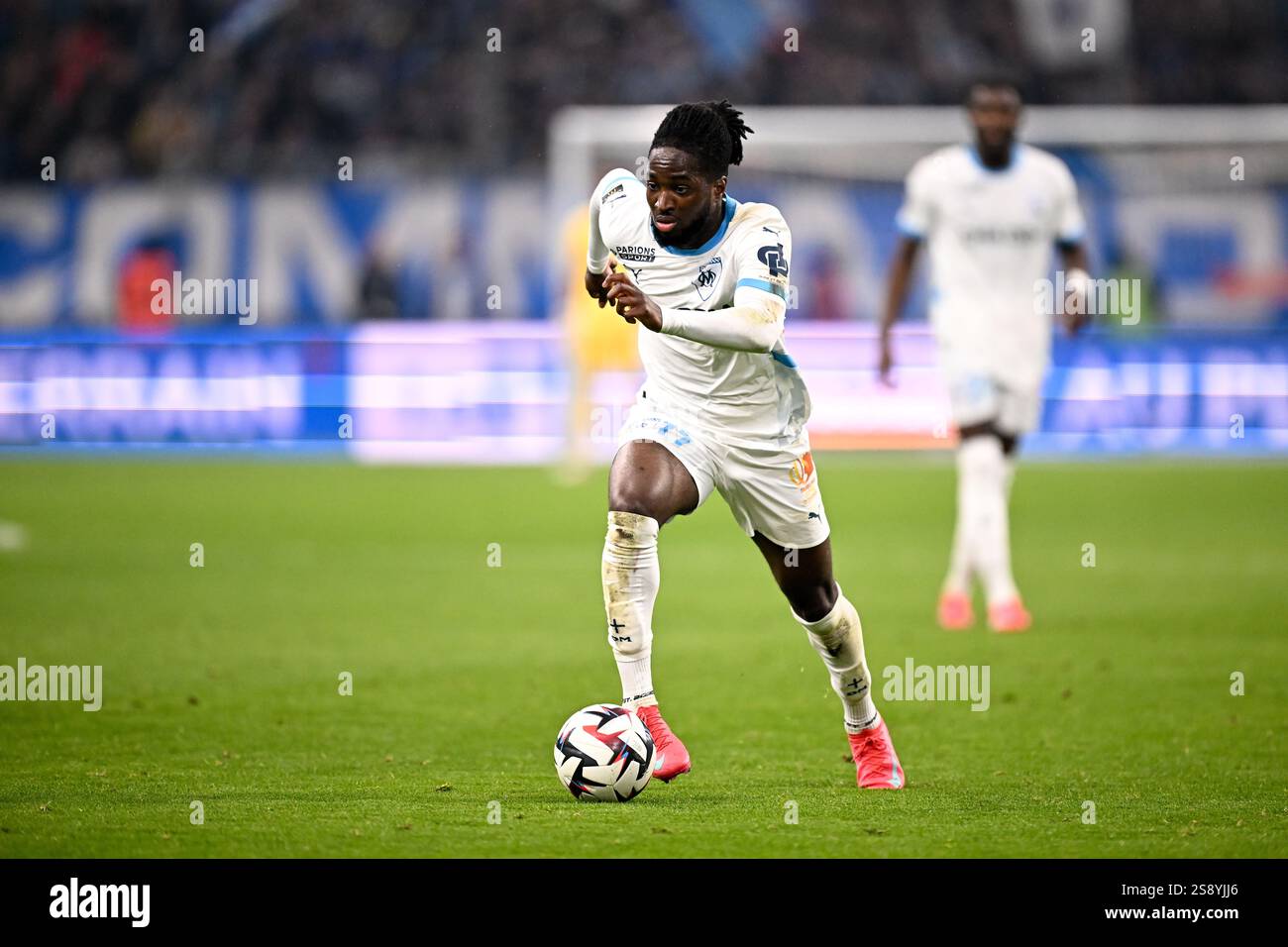 17 Jonathan ROWE (om) during the Ligue 1 MCDonald's match between ...